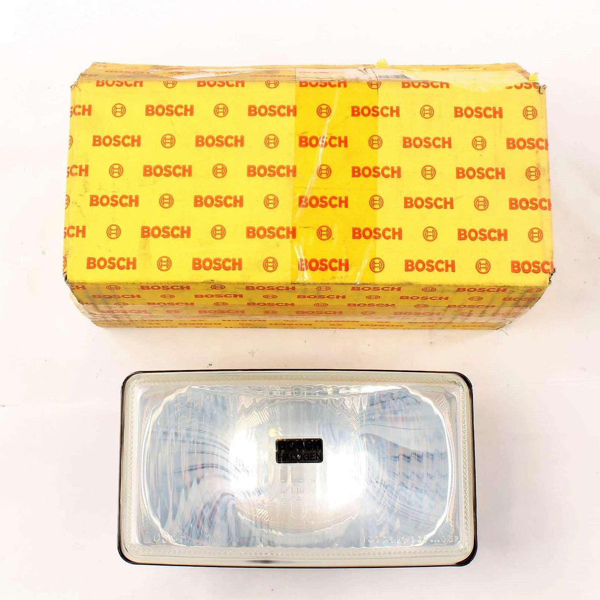 ROBERT BOSCH ­-­ 1-305-320-818-730 ­-­ HEADLIGHT – Iron Wing Parts