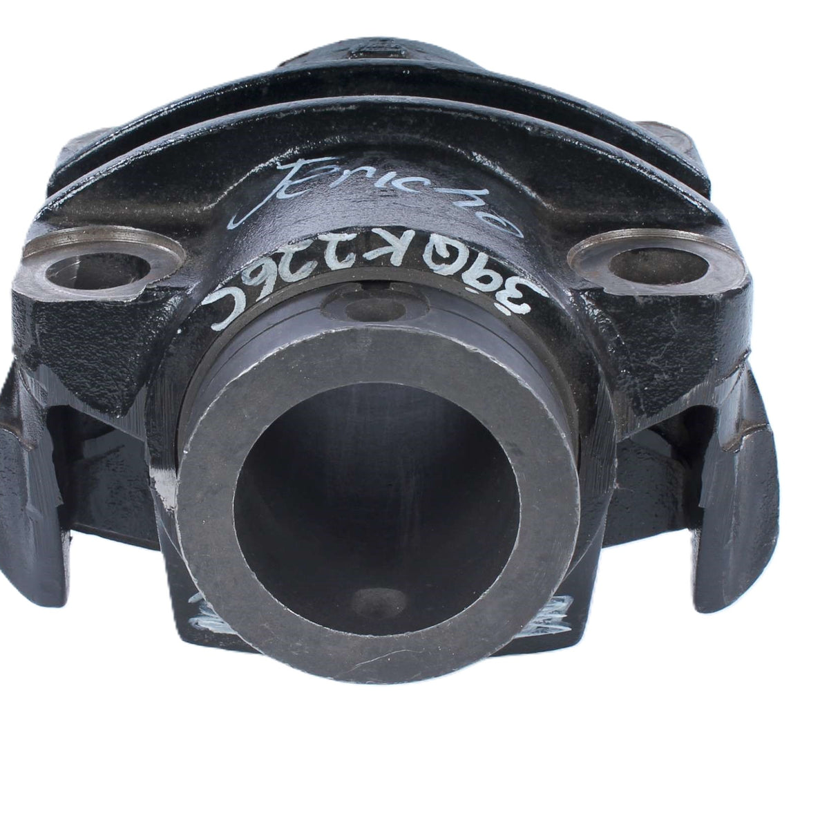 MACK ­-­ 39QK226C ­-­ TRUNNION ASSY SUSPENSION REAR BOGIE – Iron Wing Parts