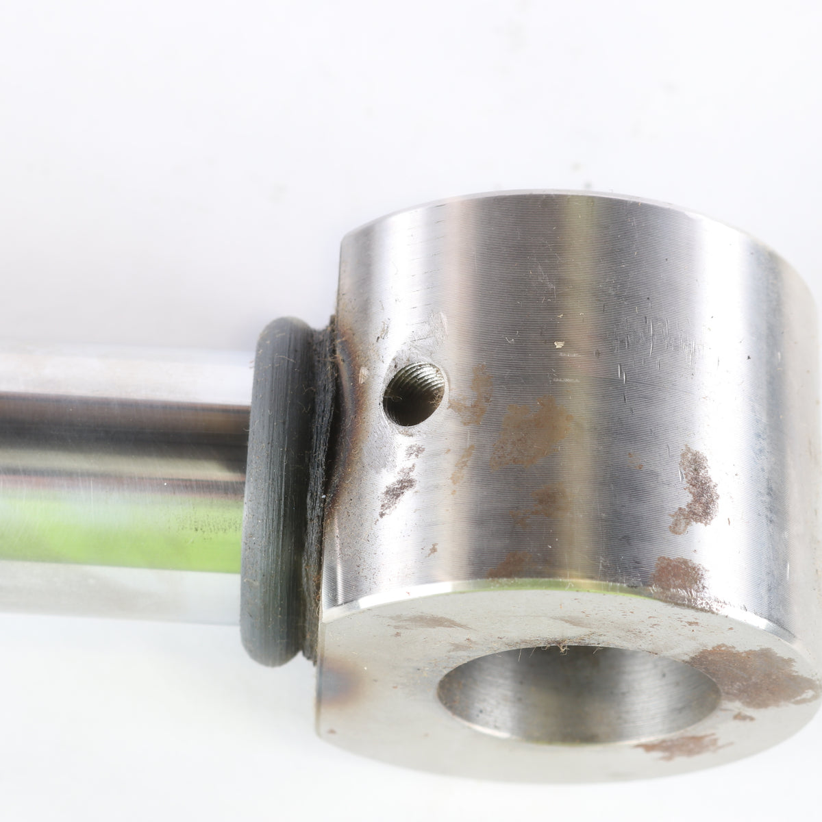 BOBCAT ­-­ 6653693 ­-­ ROD – Iron Wing Parts