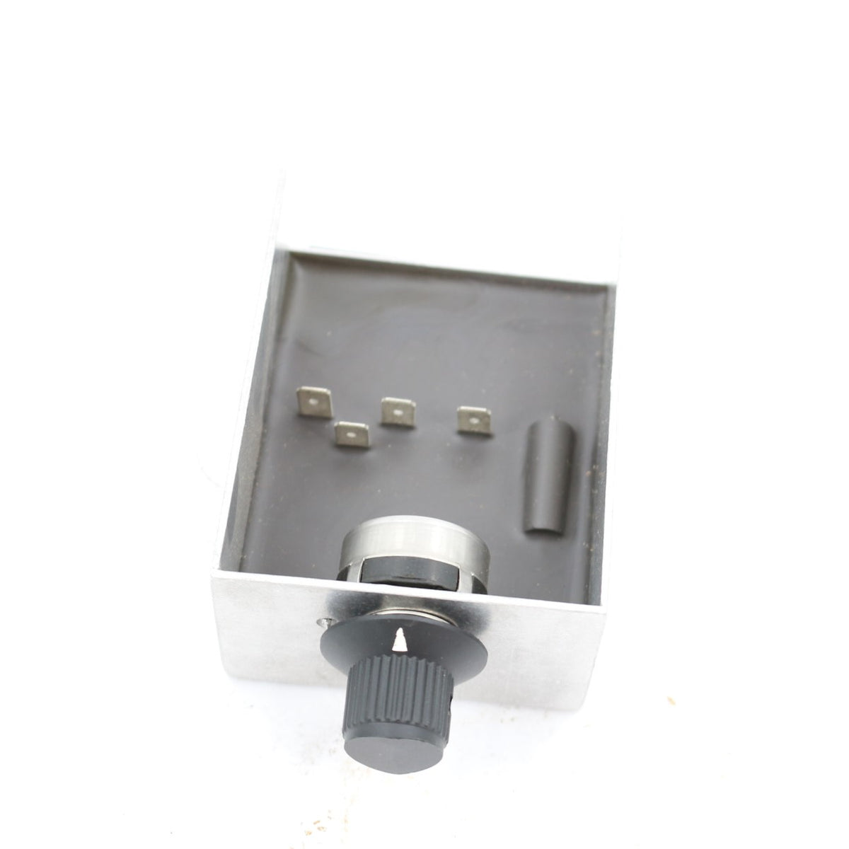 VOLVO ­-­ 43845205 ­-­ CONTROL – Iron Wing Parts