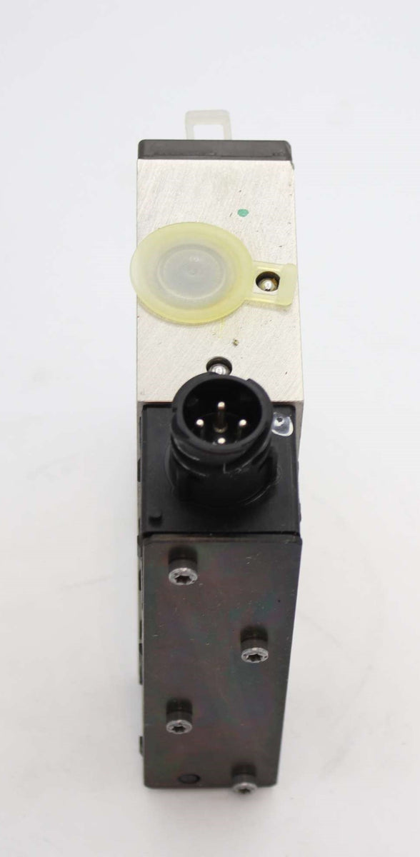 KNORR-BREMSE ­-­ 0-501-100-014 ­-­ SOLENOID VALVE – Iron Wing Parts