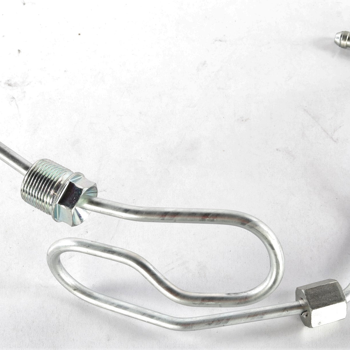 CUMMINS ­-­ 3944686 ­-­ INJECTOR FUEL SUPPLY TUBE FOR TIER 2 CONST. 8 ...