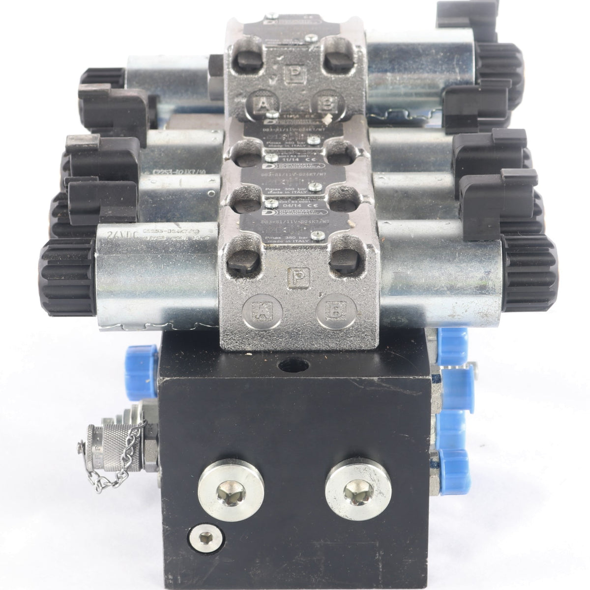 SANY ­-­ 13390396 ­-­ SOLENOID 24VDC CONTROL VALVE – Iron Wing Parts