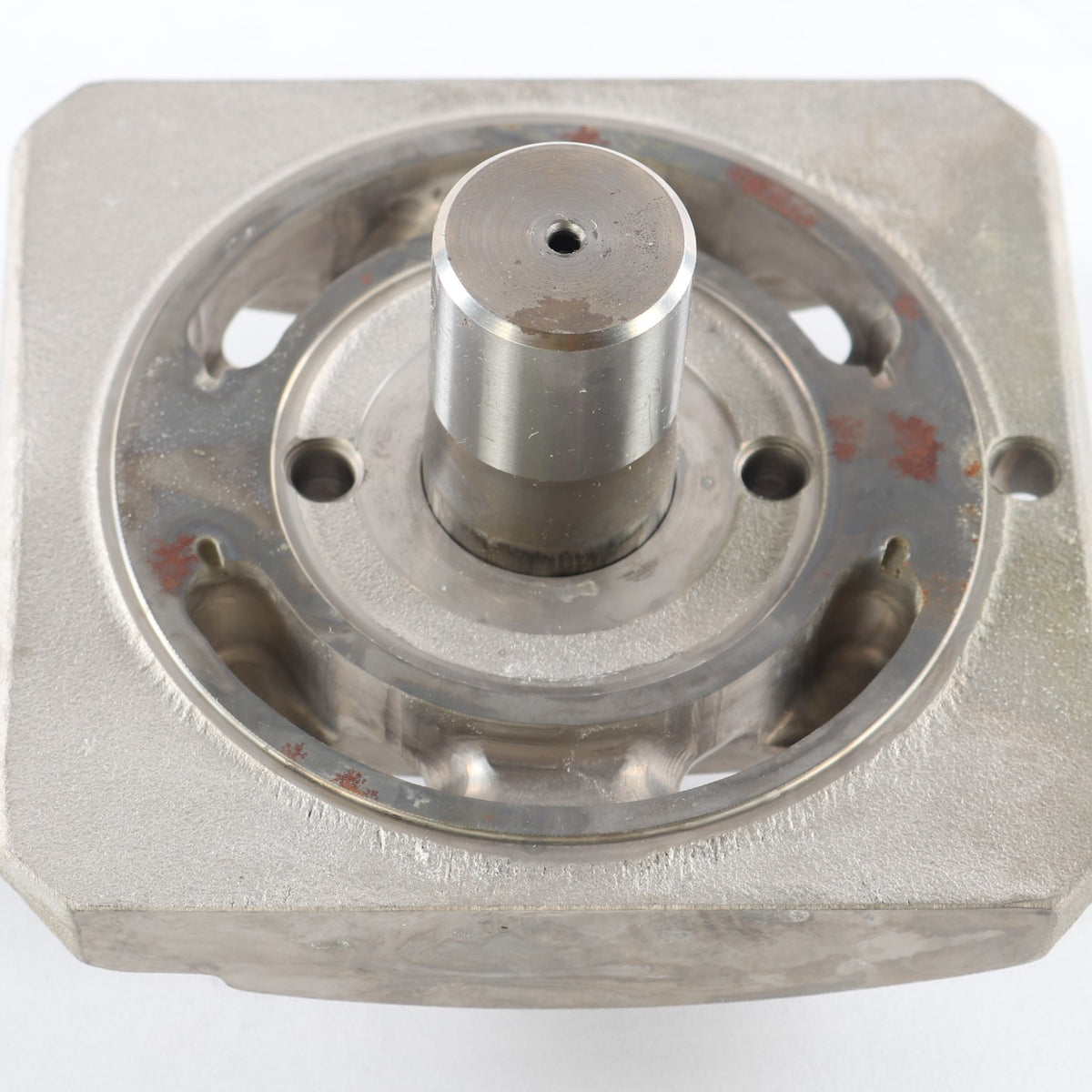 SUNDSTRAND ­-­ 508198 ­-­ VALVE ASSEMBLY – Iron Wing Parts