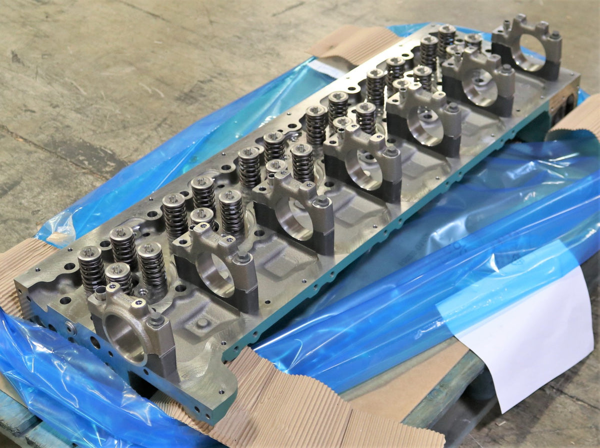 VOLVO PENTA ­-­ 22249022 ­-­ CYLINDER HEAD KIT – Iron Wing Parts