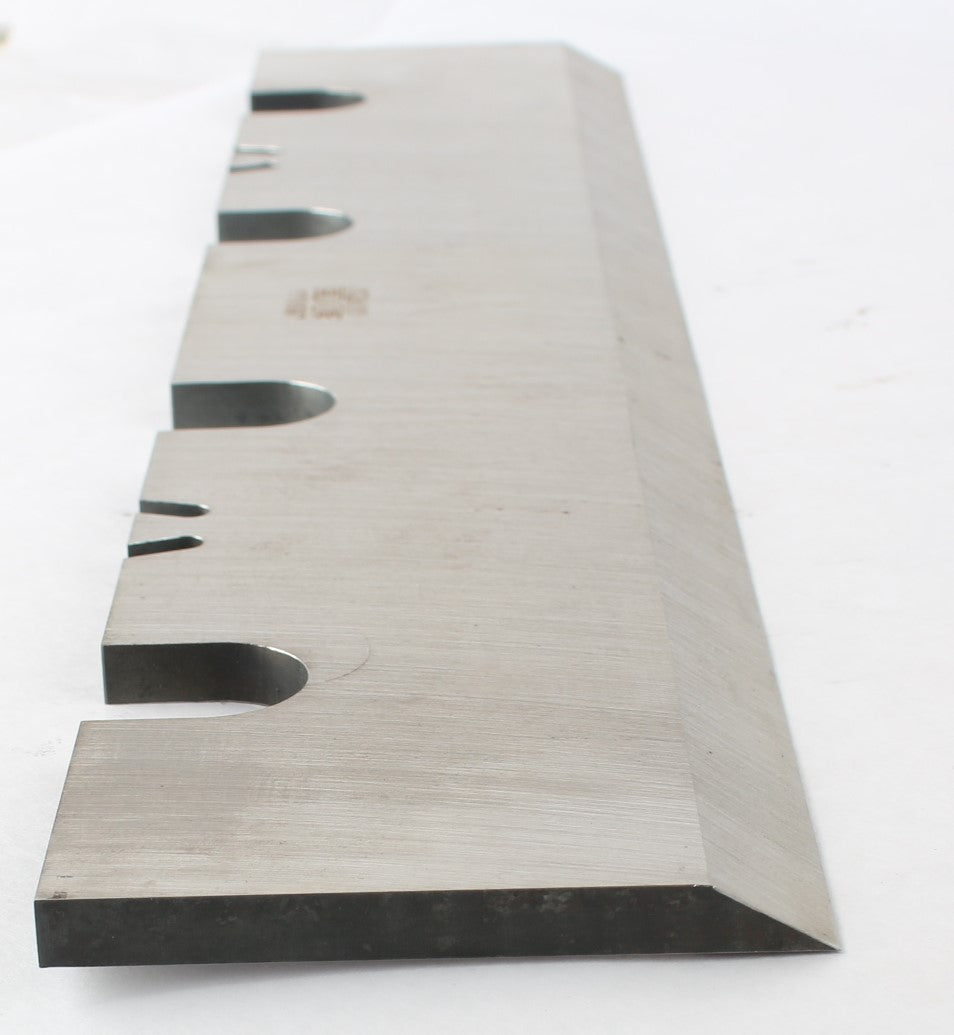 MORBARK ­-­ 39233-669 ­-­ KNIFE CHIPPER – Iron Wing Parts