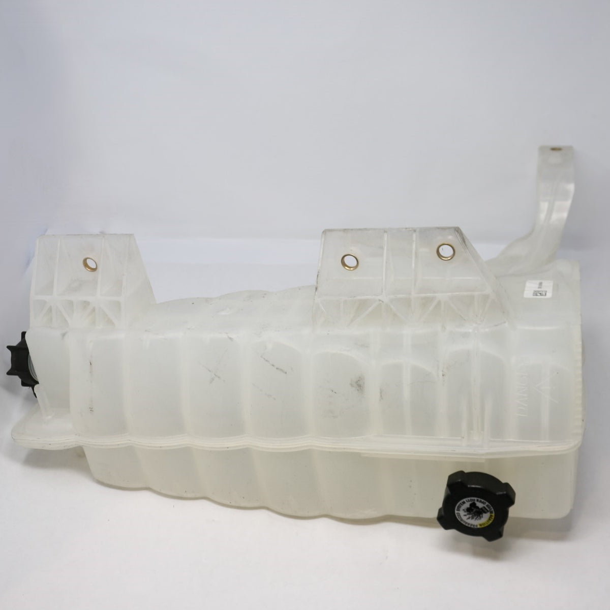 PACCAR ­-­ DR104004 ­-­ SURGE TANK ASSEMBLY - COMPLETE – Iron Wing Parts