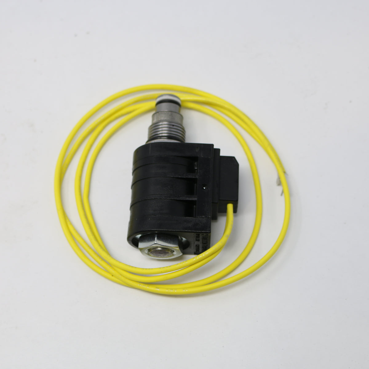 MAXON ­-­ 253353 ­-­ SOLENOID 2-WAY – Iron Wing Parts