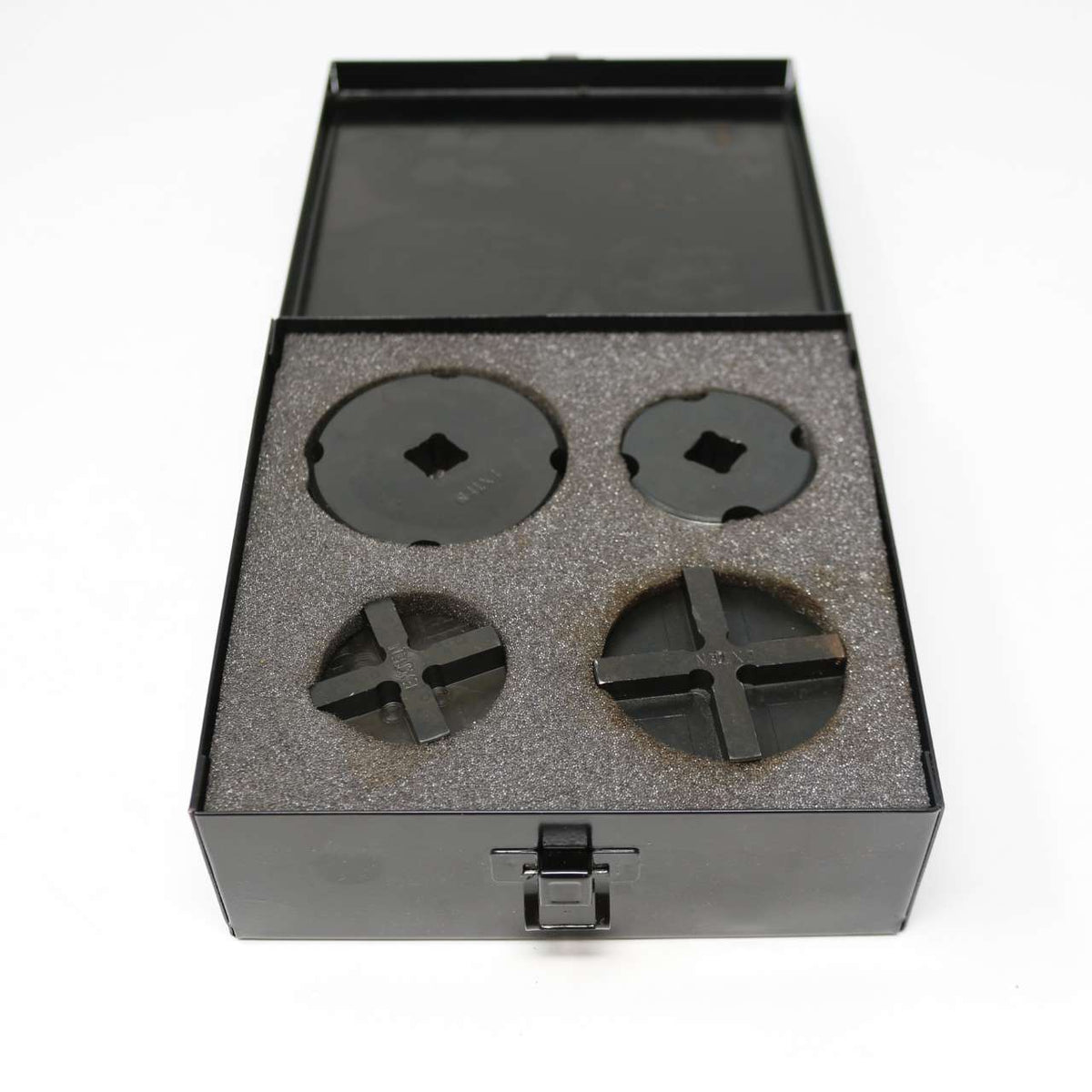 MACK ­-­ 633-J44004 ­-­ KING PIN CAP TOOL KIT – Iron Wing Parts