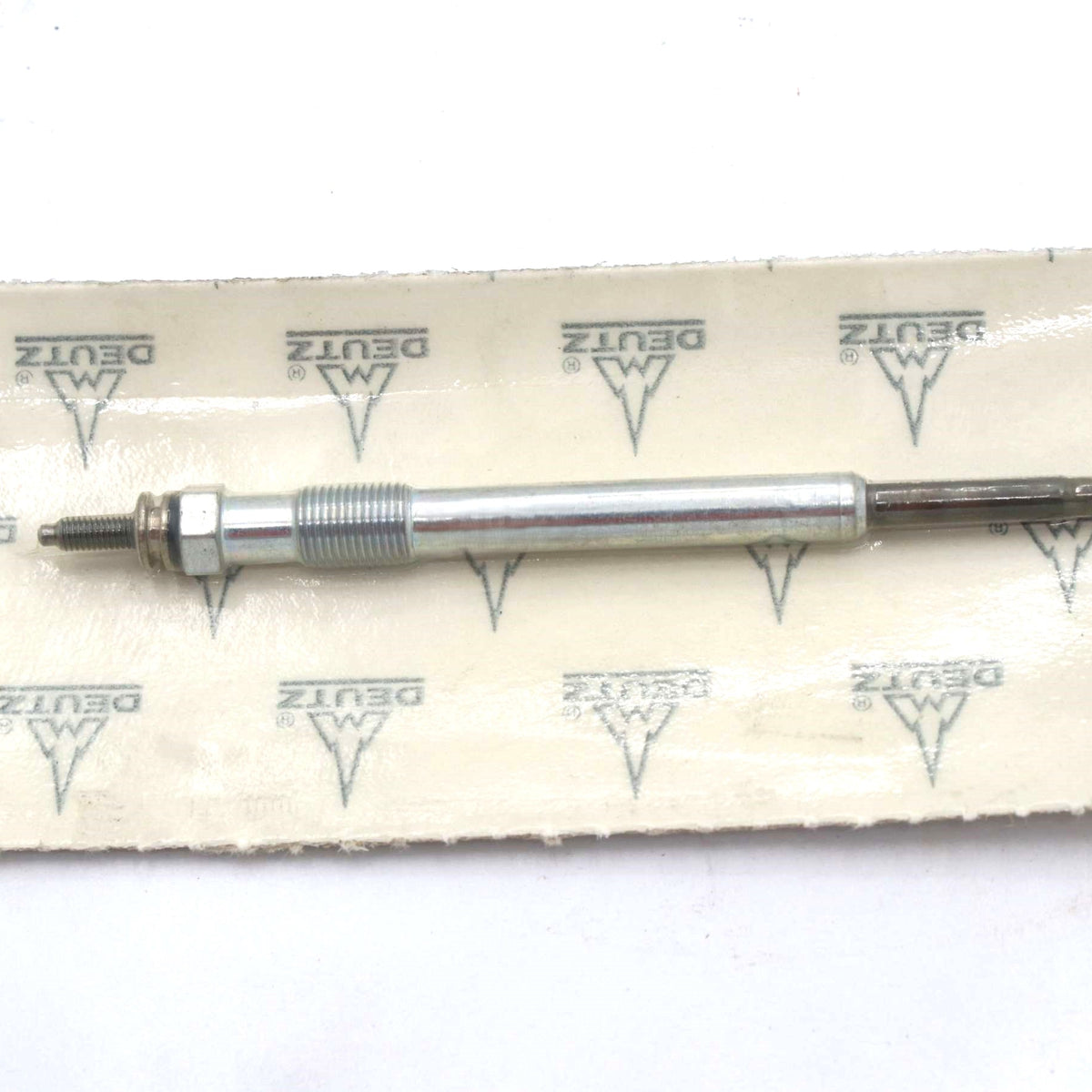DEUTZ DIESEL ­-­ 0412-6512 ­-­ GLOW PLUG – Iron Wing Parts